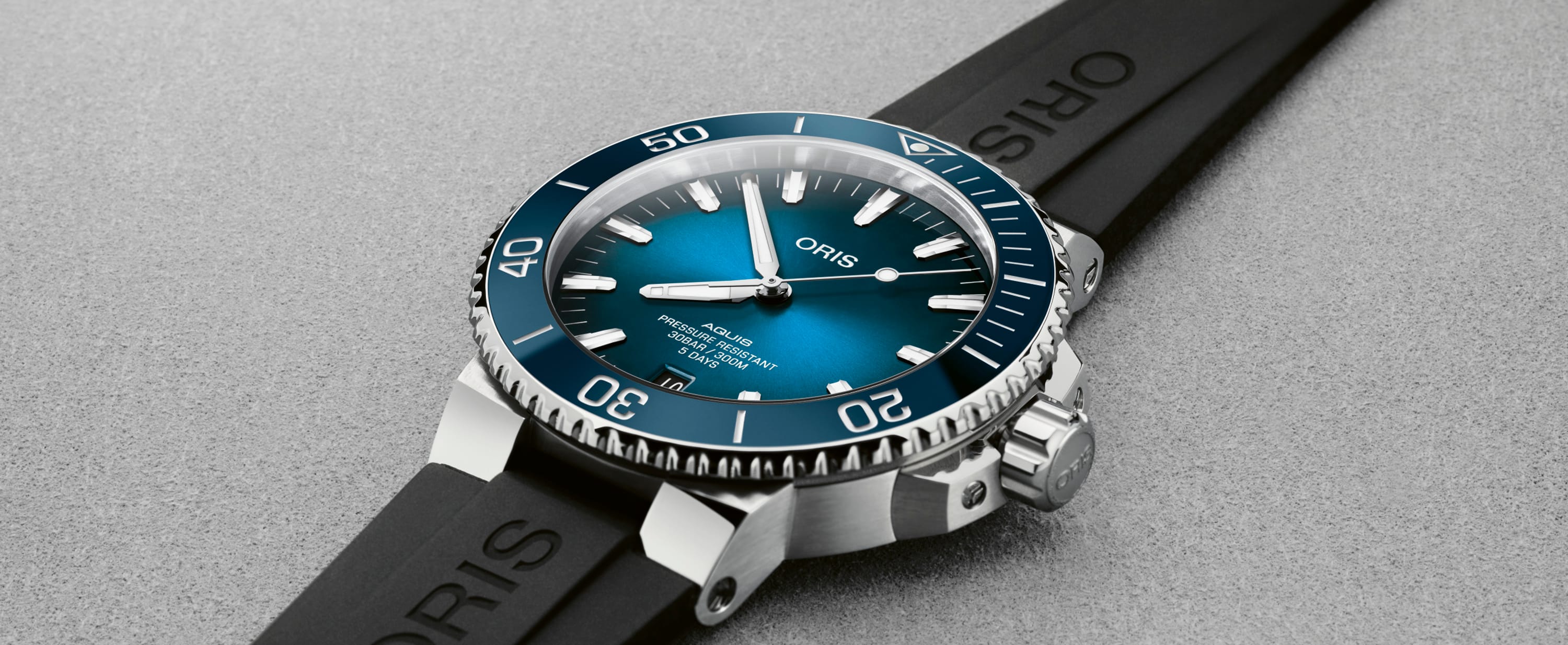 Aquis Date Calibre 400 - 01 400 7763 4135-07 4 24 74EB | Oris